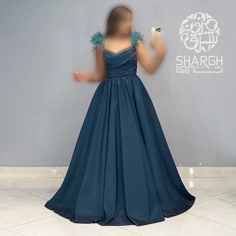 ماکسی ساتن تافته سرشانه پر - شرق مزون - جدیدترین مدل های لباس ارزان قیمت