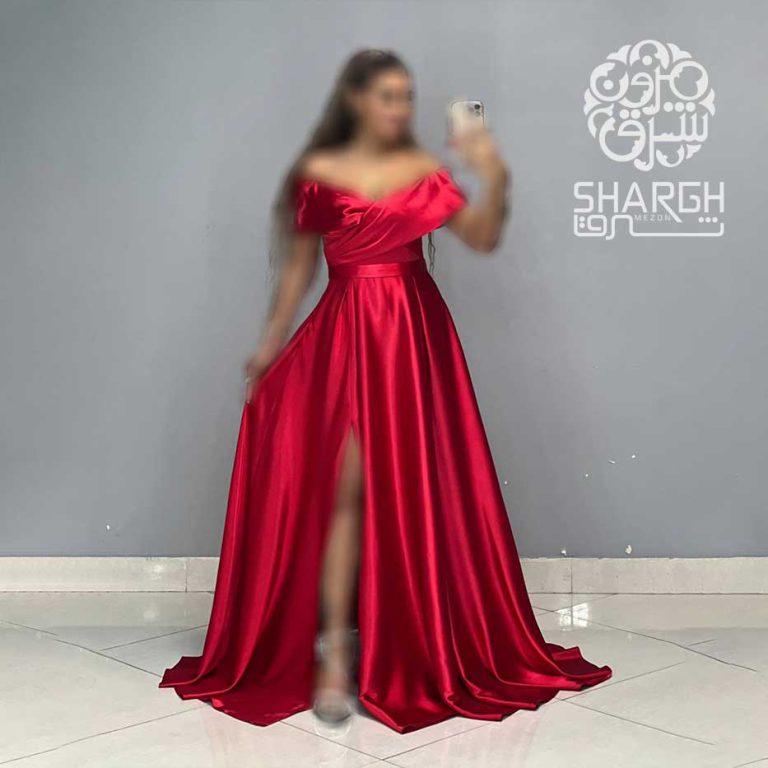 ماکسی ساتن یقه قایقی چاکدار - شرق مزون - جدیدترین مدل های لباس ارزان قیمت